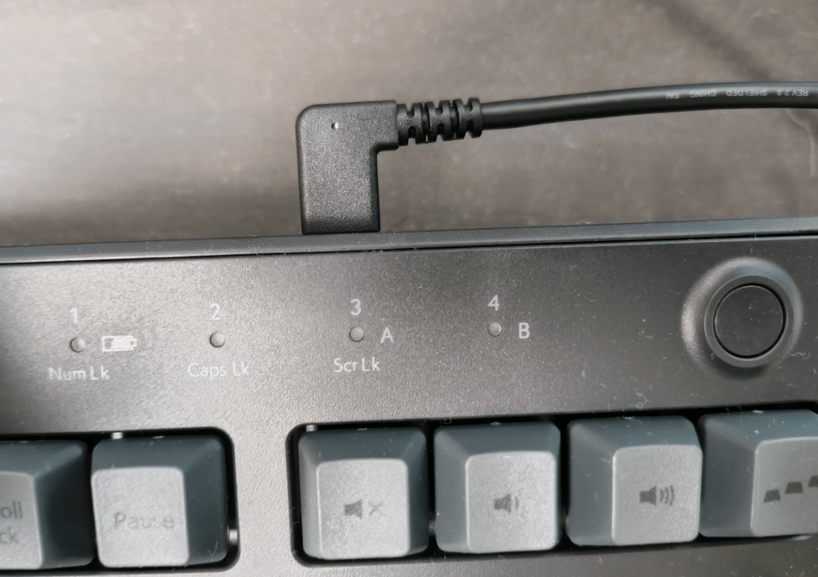 REALFORCE R3の新モデルR3HI17（セパレートスペースキー）を試用レビュー｜TechRacho by BPS株式会社